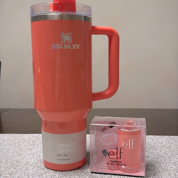 Stanley | Accessories | New Stanley X Elf Elf Collab 4oz Tumbler And ...
